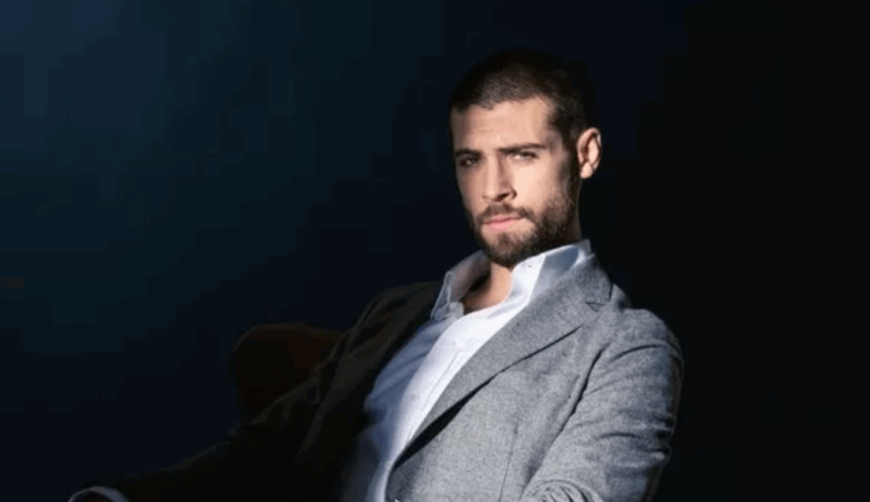 OMG SHOCKING!!! The long-awaited return of Joe Tate's loyal assistant ...