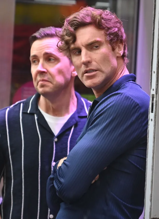 TODAY'S TOP STORY! Fight breaks out in Coronation Street filming ...