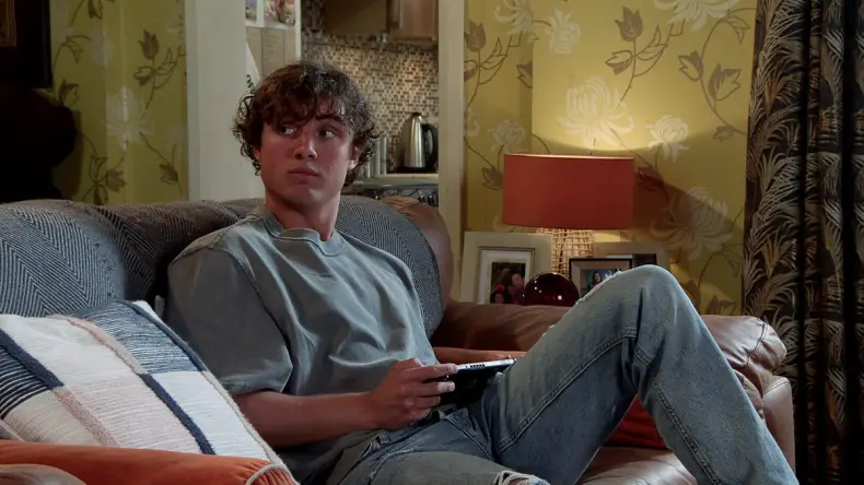 HEARTBREAKING UPDATE!!! Coronation Street actor Ryan Mulvey confirms to ...